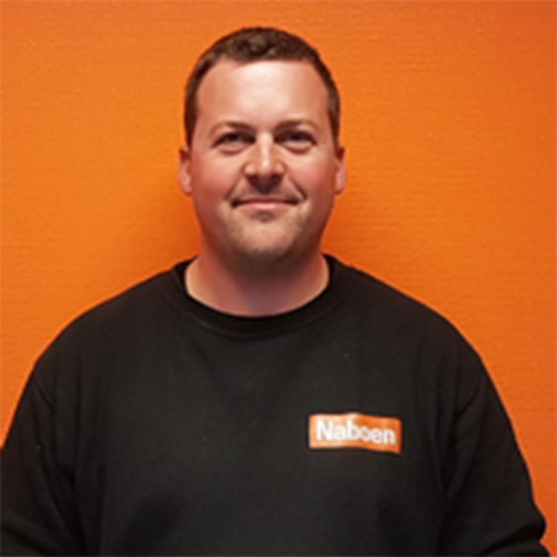 Robert Strømmen – Naboen